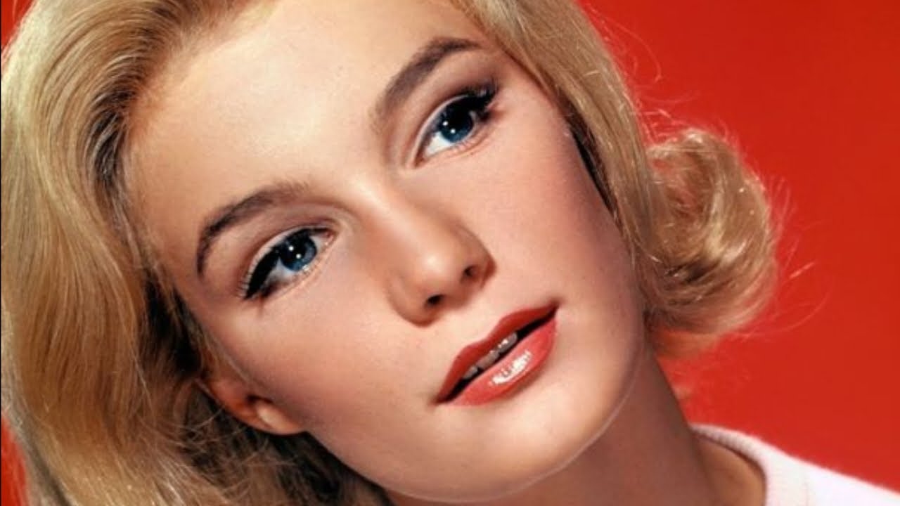 13 Sexy Photos of Yvette Mimieux