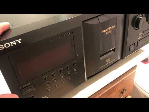 Sony CDP-CX355 300 Disc Changer - For Parts or Repair