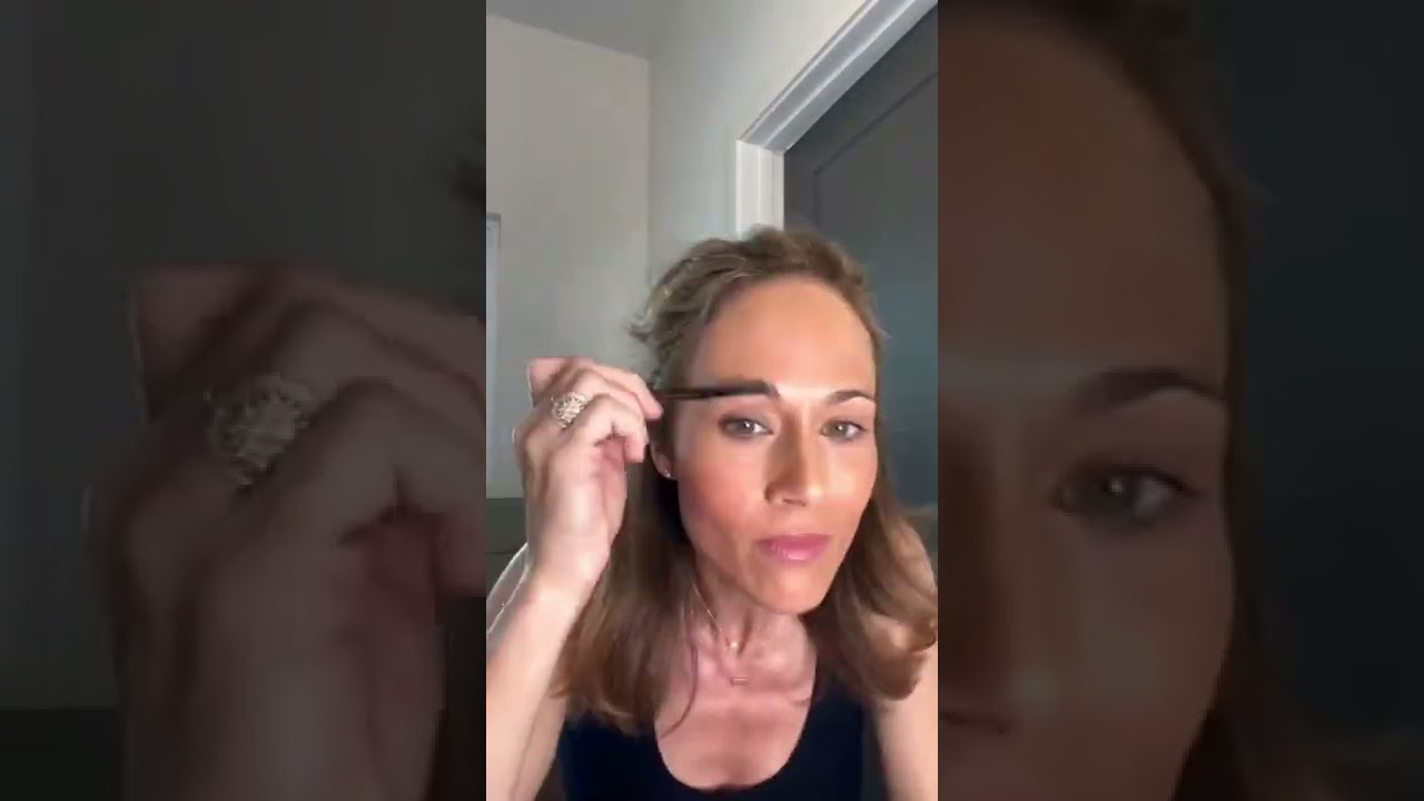 Check out Nikki DeLoach’s self-care Sunday 💕