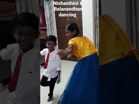 #Nisha&Balasettaikal Nishanthini & Balanandhan dancing