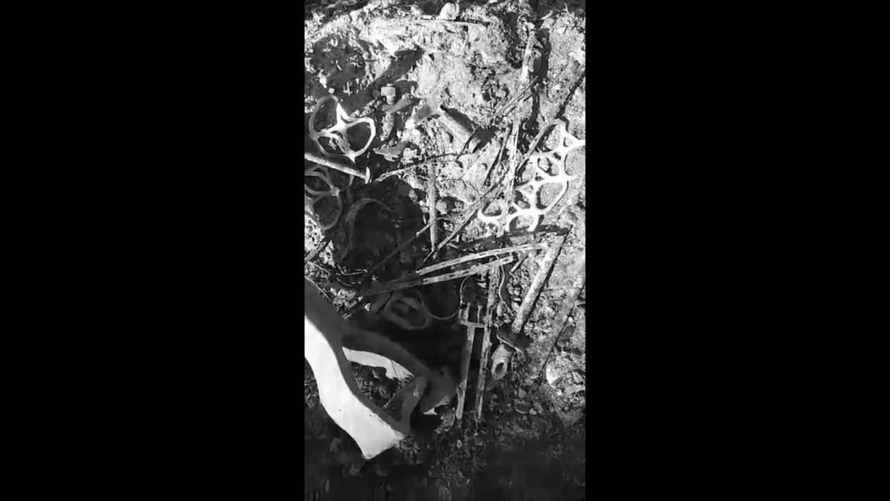 Knuckle Duster- Sawbladed Rifle (OFFICIAL VIDEO)