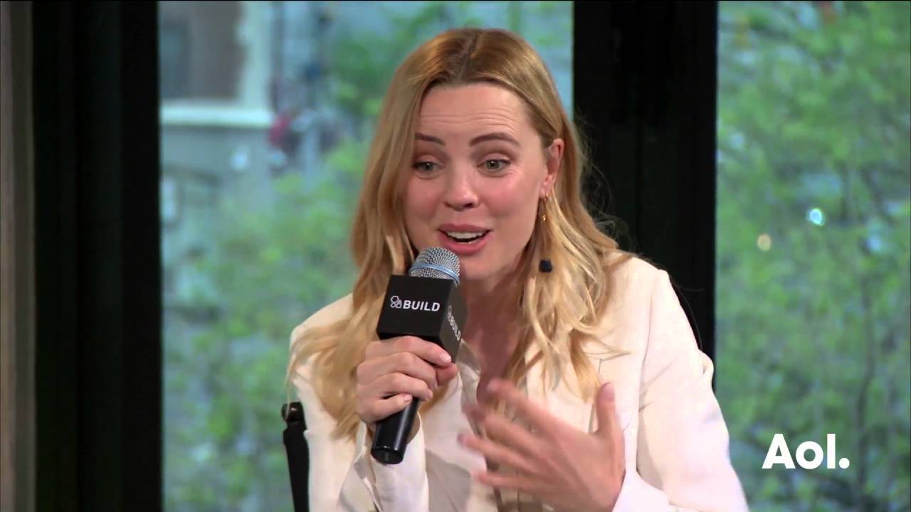 Melissa George Discusses Working With David Lynch On 