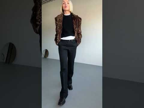 Leopard Print: The Perfect Pop for Neutral Fall Outfits| Style Tips Over 50 #styleover40 #ootd