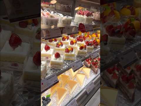 Colorful life At Chateraise #icecream #cake #dessert #shortsvideo #shortvideo #shorts #short