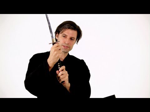 How to Hold a Katana | Sword Fighting