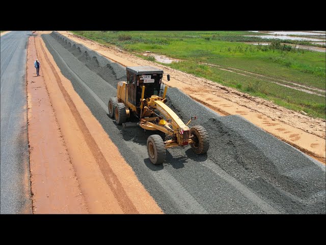 Komatsu Grader Rental - Gd535 5 Komatsu Motor Grader RENTAL Service ...