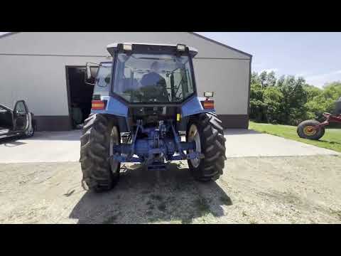 1995 NEW HOLLAND 5640 For Sale