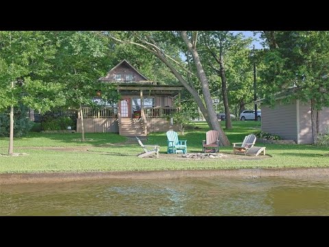 105 N Oak Acres Drive, Malakoff, TX Presented by Jason Graves Pharm. D.