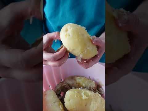Stop Using A Peeler! Easiest Way to Peel Potatoes #shorts