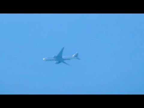 AeroLogic Boeing 777-F (3S452, D-AALF) landing to JFK Airport over my house from FRA