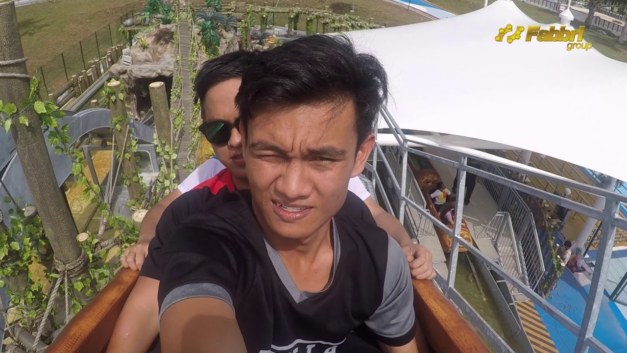 Flume ride