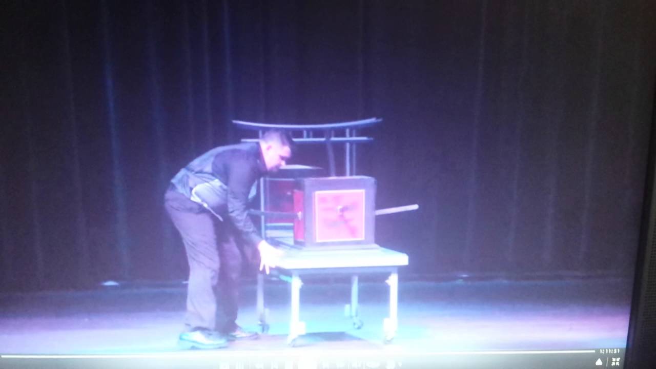 Hire Aaron Harp Magic - Magician in Elizabethtown, Kentucky