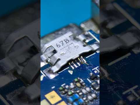 What phone's USB port is this? #microsoldering