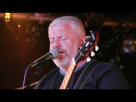 The Nine Tens Live at The Bungalow - Easier Now