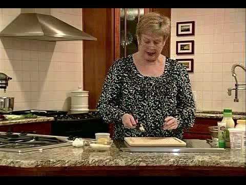 Fresh Horseradish Sauce For Fire-roasted Meats