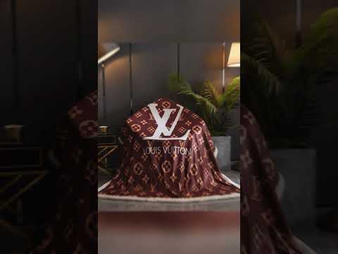 LV trendy brand lamb fleece blanket!