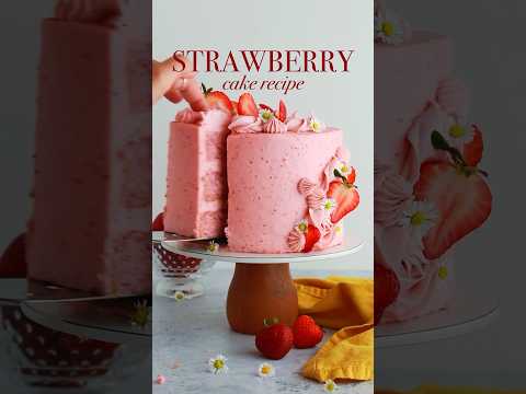 My favorite strawberry layer cake recipe π find it at sugarandsparrow.com #cake #strawberrycake