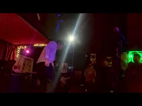 Go Get Trashed: The Sardine Show LIVE – TEN-HEADED SKELETON