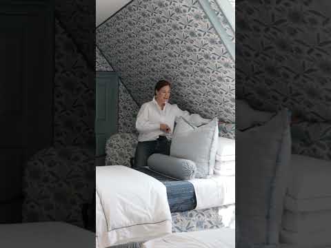 Heather Chadduck Hillegas Wraps a Room in Schumacher’s Lafayette Botanical in Cornflower
