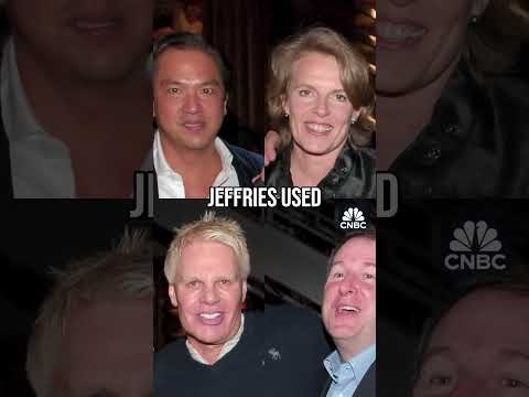 Abercrombie & Fitch: The Epic Comeback! #shorts #business #viral