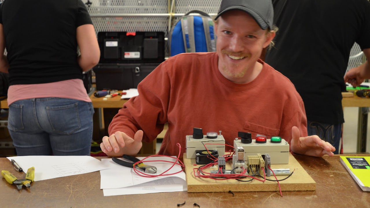 Electrical Engineering Technology - ISU College of Technology