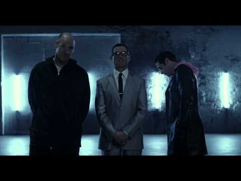 Glass Chin (2015) by Noah Buschel | AceShowbiz