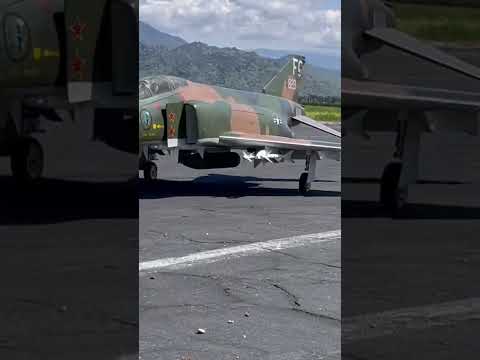 Skymaster F4 Phantom