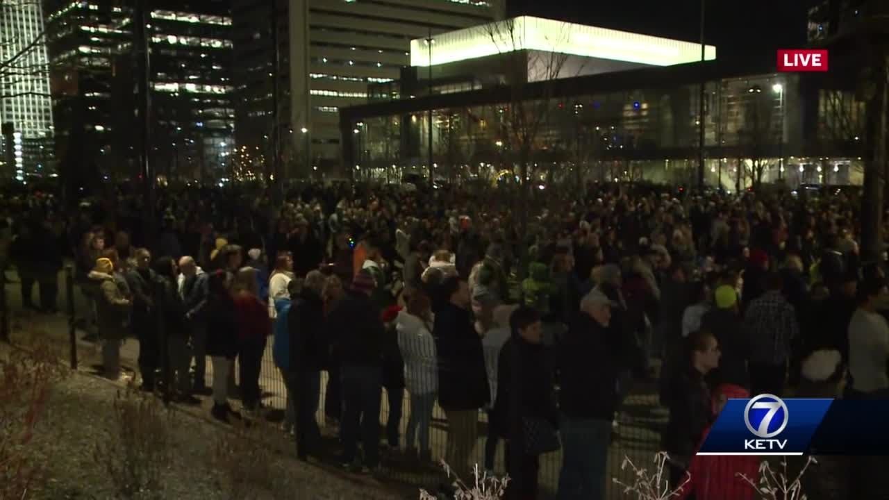 Downtown Omaha season of events kicks off with Holiday Lights Festival