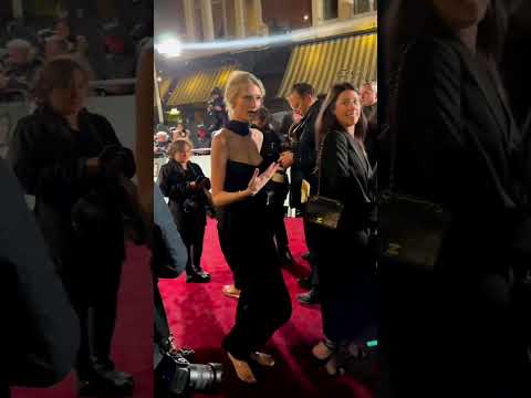 Elizabeth Debicki in shock after UK “The Crown” premiere! #shorts