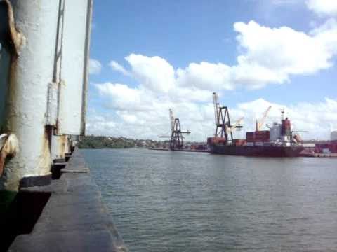 Pueblos Dominicanos: El famoso Huacal - Edificio de Oficinas ...