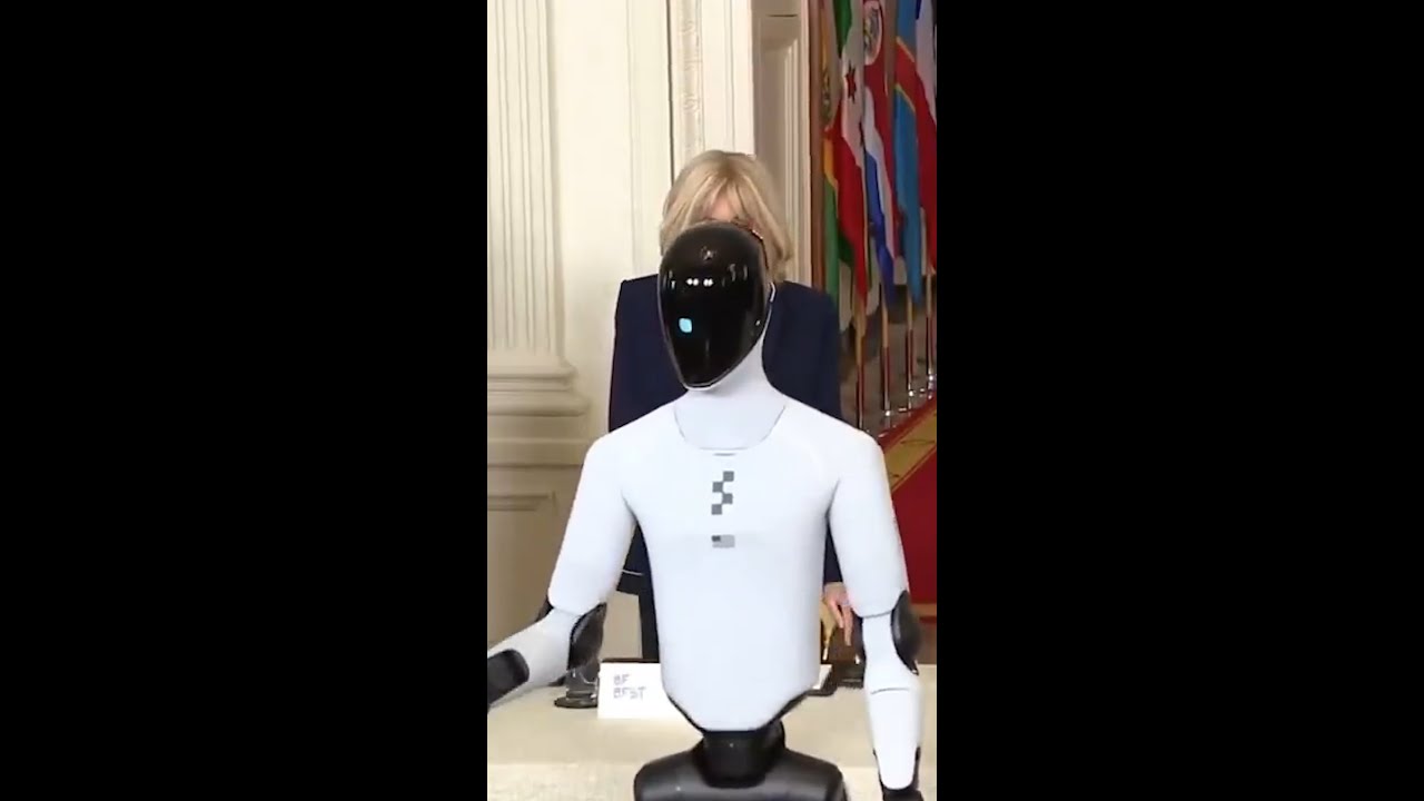 Melania Trump Pushes AI Homeschooling Plan