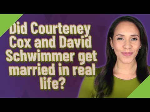 Did Courteney Cox and David Schwimmer get married in real life?
