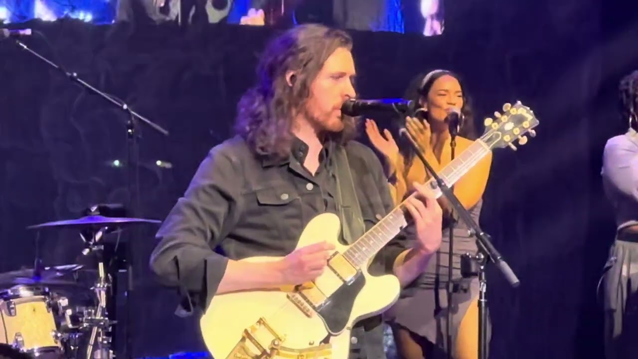 Hozier Bethel Woods Performance a Sell Out - Photos and Review