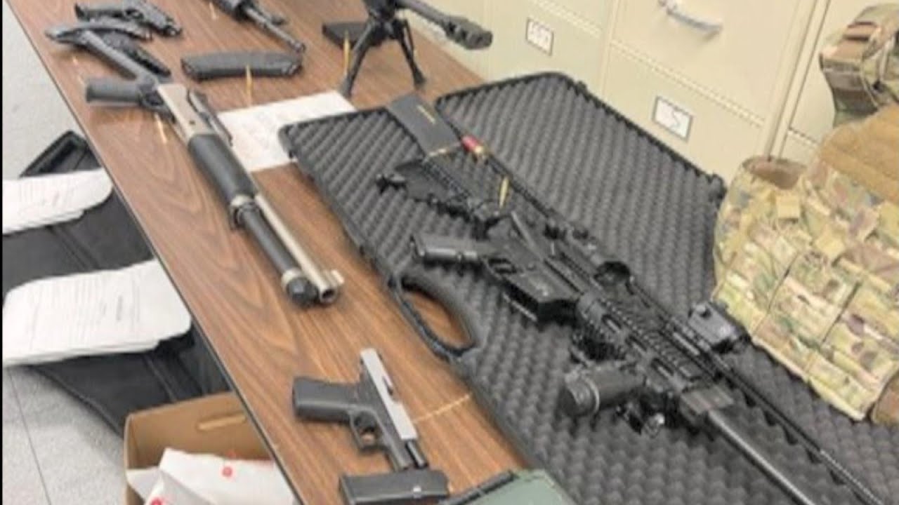 How Pres. Biden's new executive order aims to increase background checks for buying guns | ABCNL