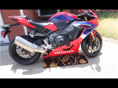 2022 Honda cbr1000rr oil change