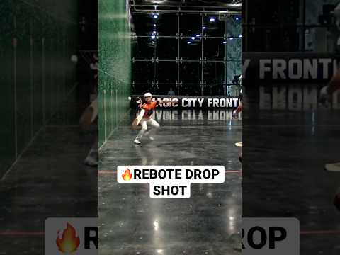 Amazing rebote drop shot from Correa! #jaialai #battlecourt #baseball #espn3 #miami #badminton