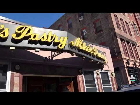 Mike's #Pastry, #Boston - TASTYYYY! Home of the #cannoli!