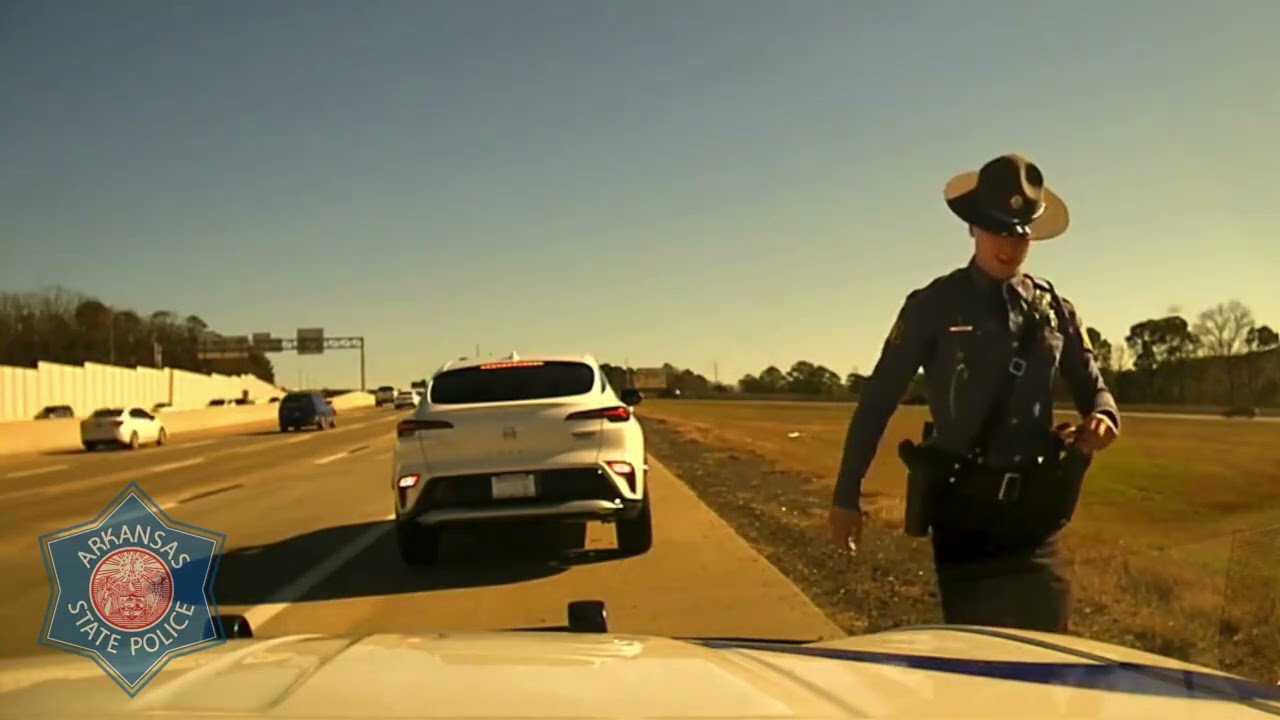 State Trooper Pitted A GMC Yukon XL Thinking It Was A Small Buick