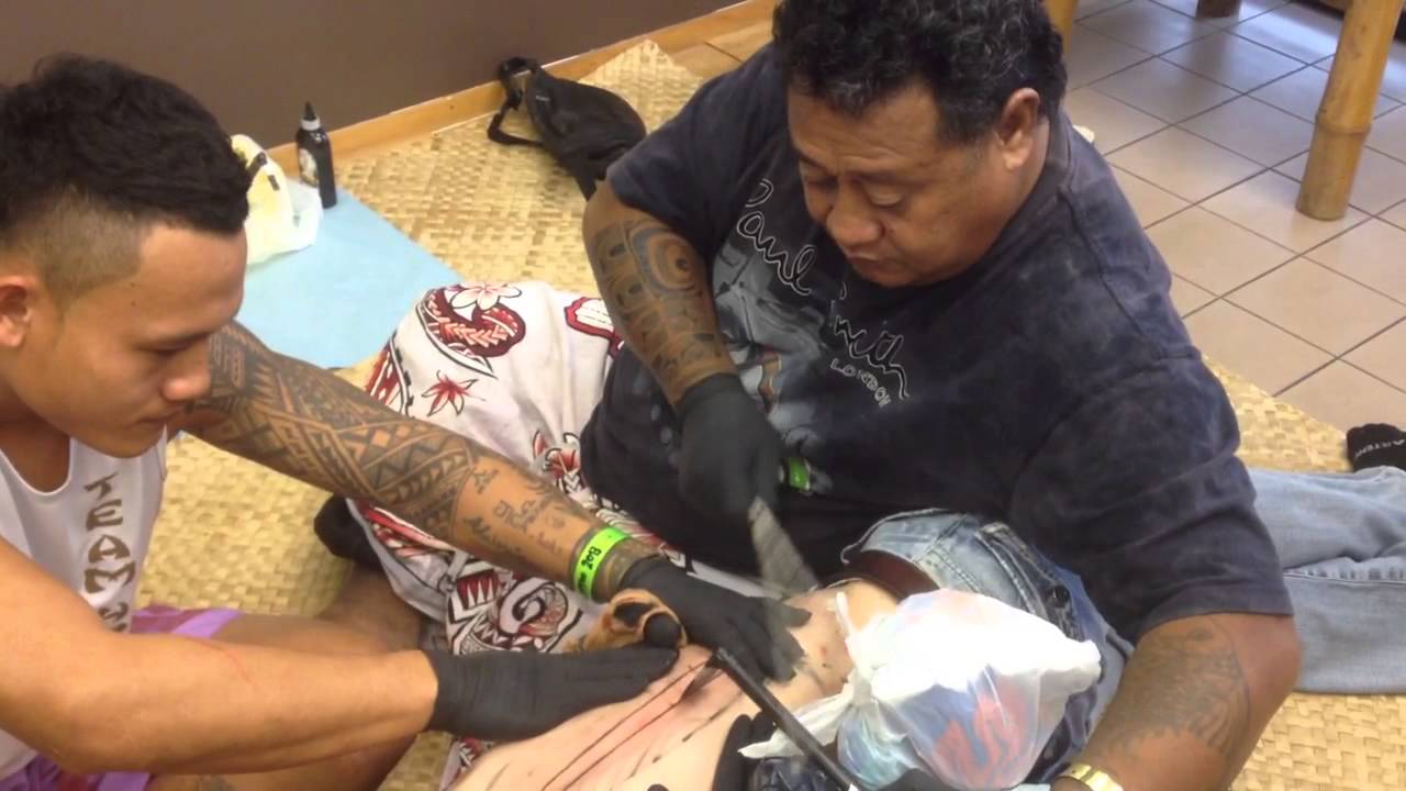 Tiki Tattoo : Ta Tatau de Julien par Su'a Loli Tikeli