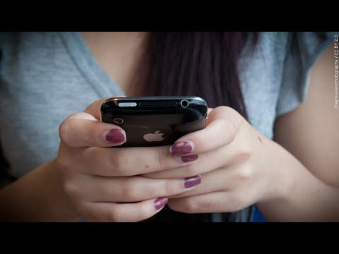 NEW TEXAS LAW: Public school student no longer allowed to use cell phones during school hours