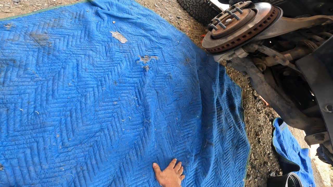 Removing 3.5 EcoBoost from a 2020 F150 in 3 hours, cab on. PT3