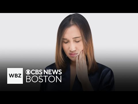 What are canker sores and how do you properly treat them?