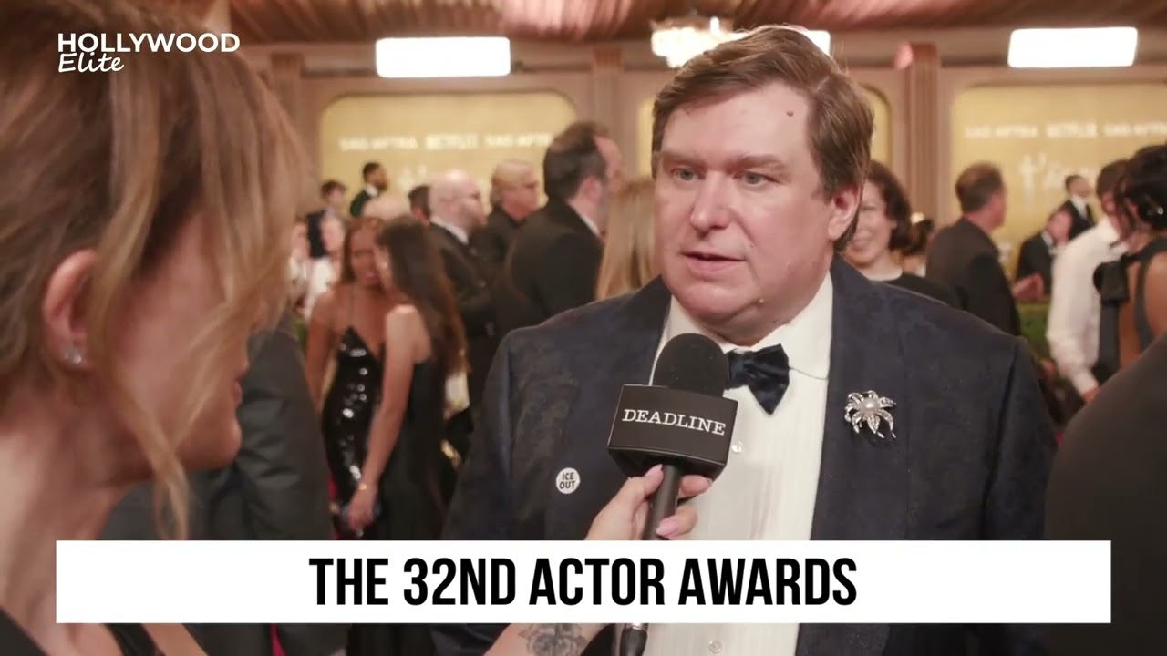 Michael Chernus Explains His ICE OUT Pin at the Actors Awards