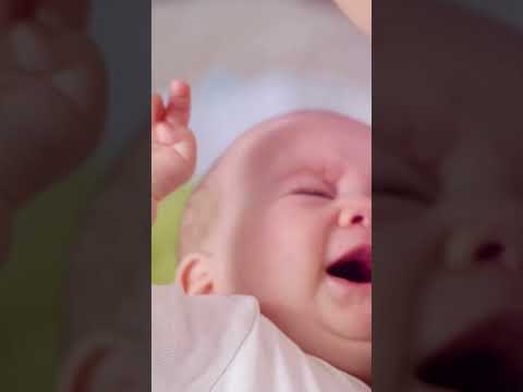 5 Reasons You Need to Call a Lactation Consultant