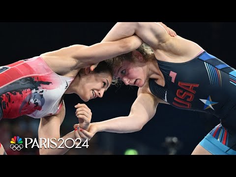USA's Amit Elor UPSETS No. 1 Tosun Cavusoglu, advances to women's freestyle QFs | Paris Olympics