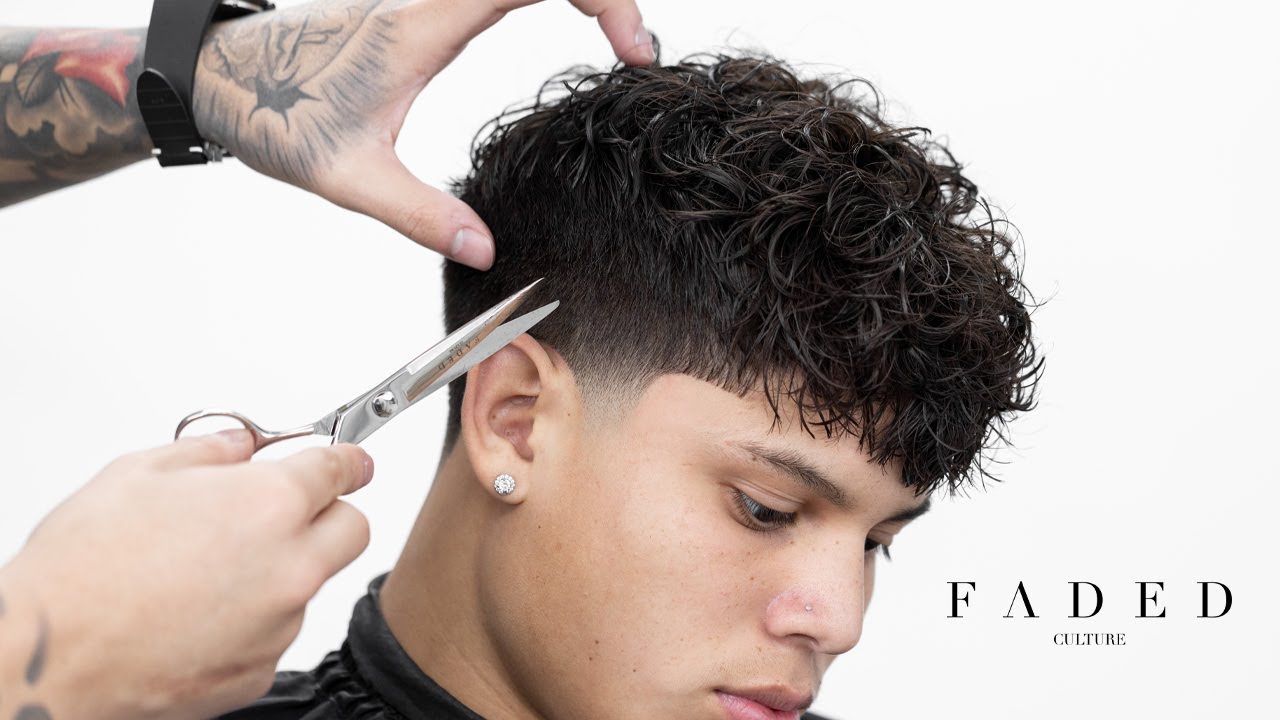 💈 BEST TAPER FADE WITH CURLY HAIR BARBER TUTORIAL!!!
