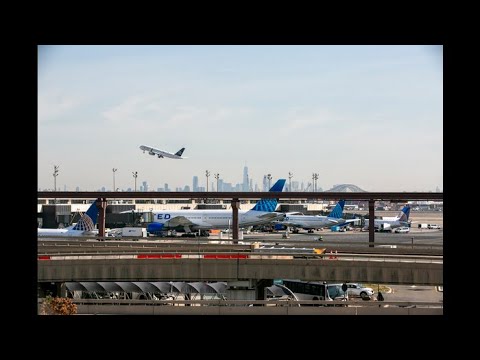 FAA plans to limit landings and takeoffs at Newark airport to 28 per hour