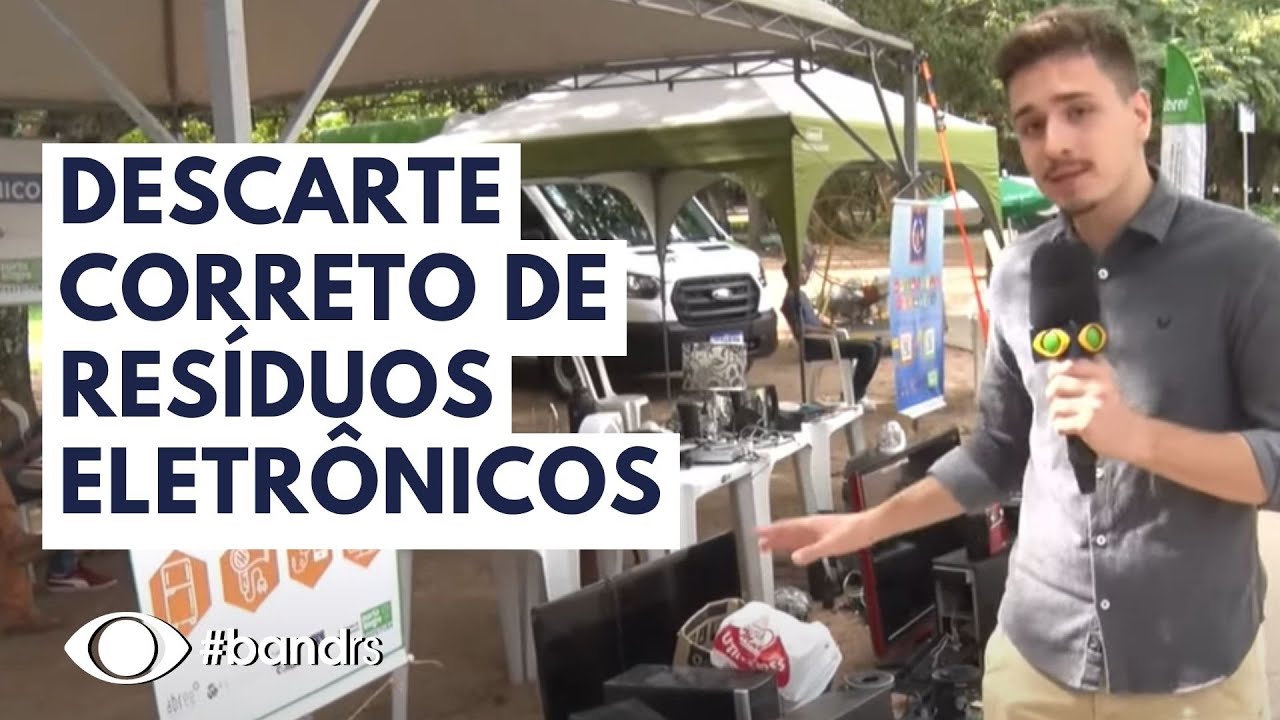 Descarte correto de resíduos eletrônicos.