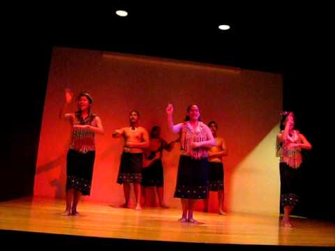 The Maori People of New Zealand, performance at the Museum of Auckland, New Zealand