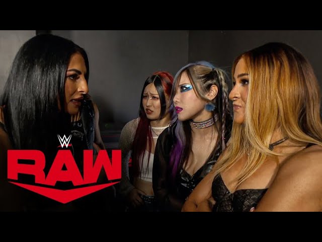 Interference in major title match; rivalry with RAW faction? - 4 ways ...